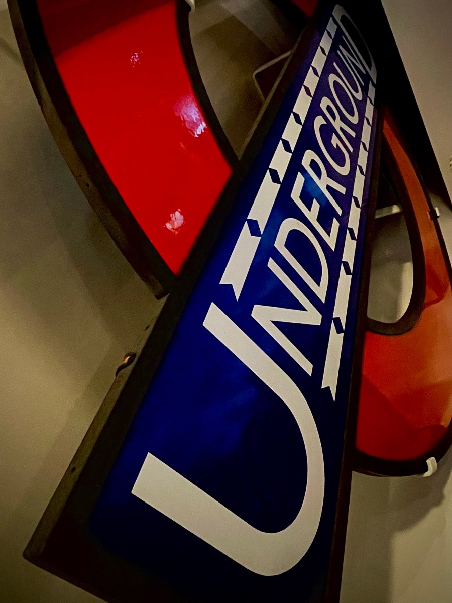 London: Art or Advert? – Secrets of Philadelphia