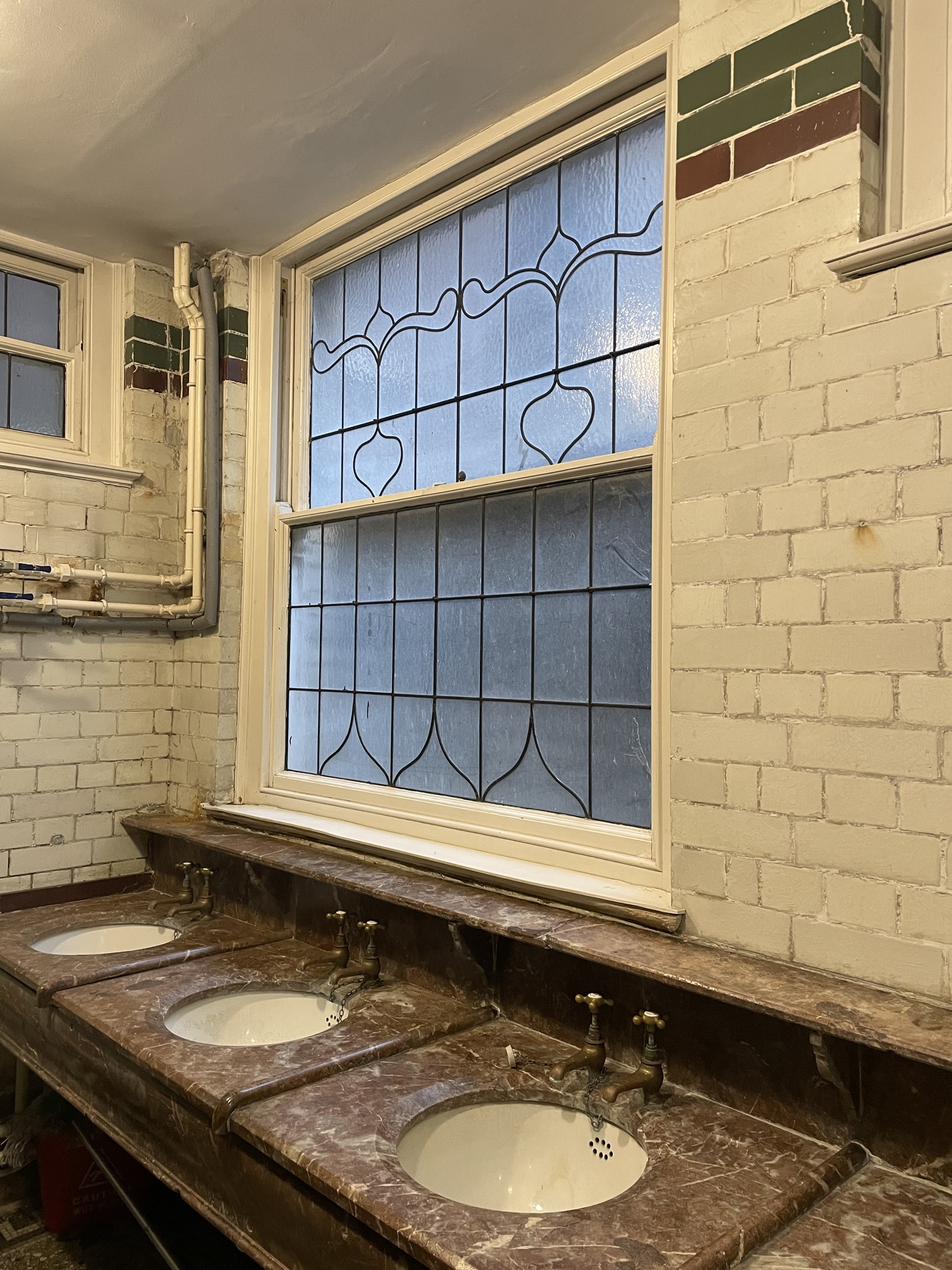 Victorian Toilets of England – Secrets of Philadelphia
